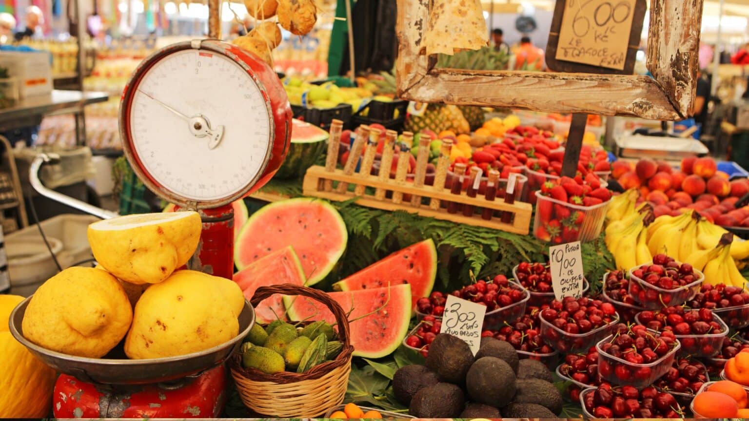 Top 10 Local Markets in Italy: A Journey Through Local Life