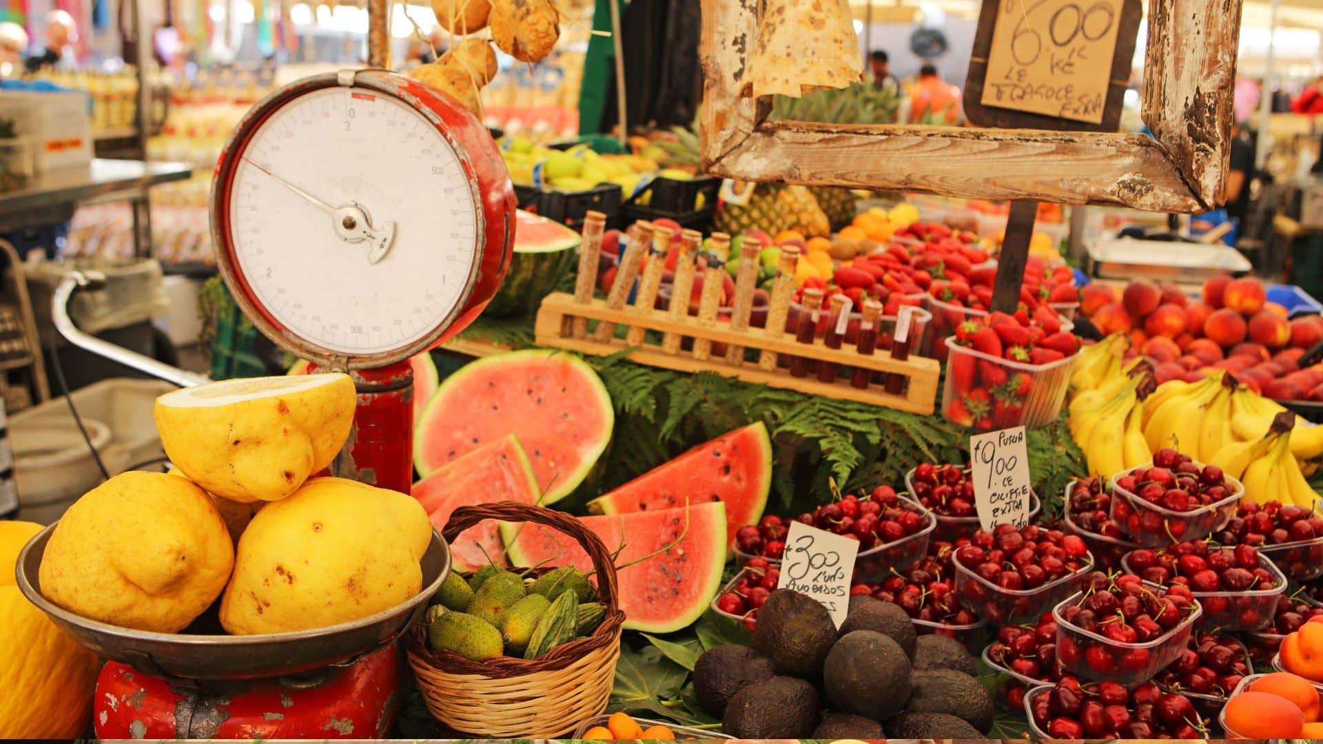 Top 10 Local Markets in Italy: A Journey Through Local Life
